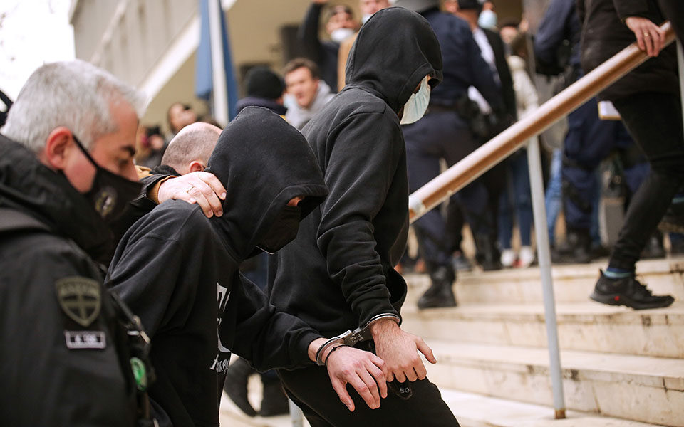 Δολοφονία Άλκη: Φυλάκιση 6 μηνών με αναστολή στον 22χρονο για τον ...