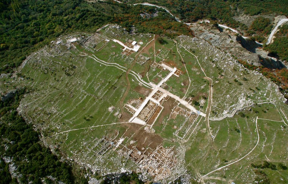 Ξανά σε λειτουργία ο αρχαιολογικός της Ελέας - EPIRUS Online