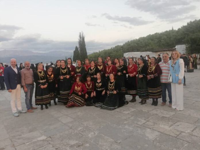 Στο Φεστιβάλ Χορών ο Σύλλογος Γυναικών Κεφαλοβρύσου - EPIRUS Online