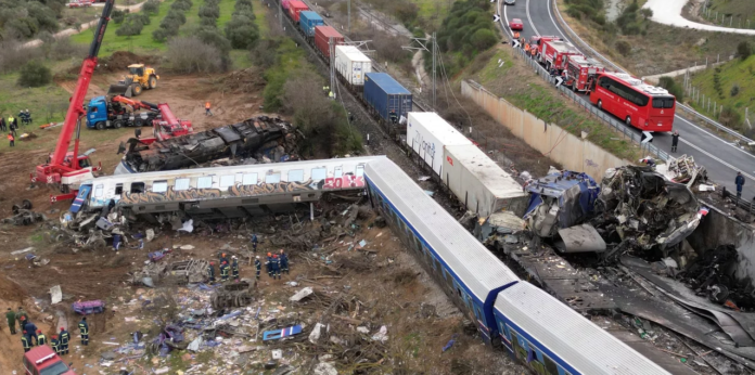 Τέμπη: Στους 57 οι νεκροί του τραγικού δυστυχήματος - Σε εξέλιξη οι ...