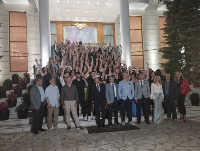 23η τελετή αποφοίτησης για τους αποφοίτους των Δωδωναίων Εκπαιδευτηρίων ...