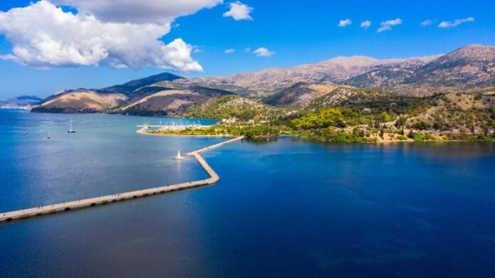 Στην Ελλάδα η μεγαλύτερη πέτρινη γέφυρα στην Ευρώπη -Πού βρίσκεται ...
