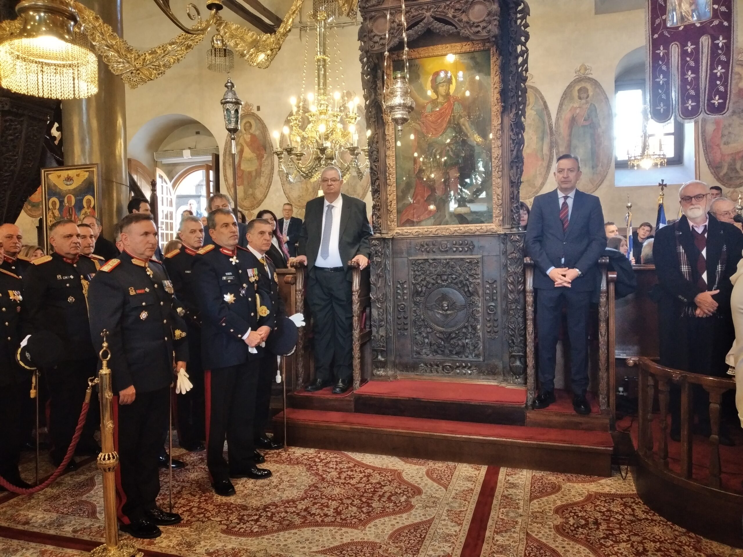 Έμμεσες αναφορές Μαξίμου στο νόμο των ομόφυλων ζευγαριών - EPIRUS Online