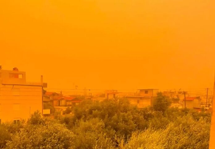 Η αφρικανική σκόνη «έπνιξε» Καλαμάτα και Ηλεία (βίντεο) - EPIRUS Online
